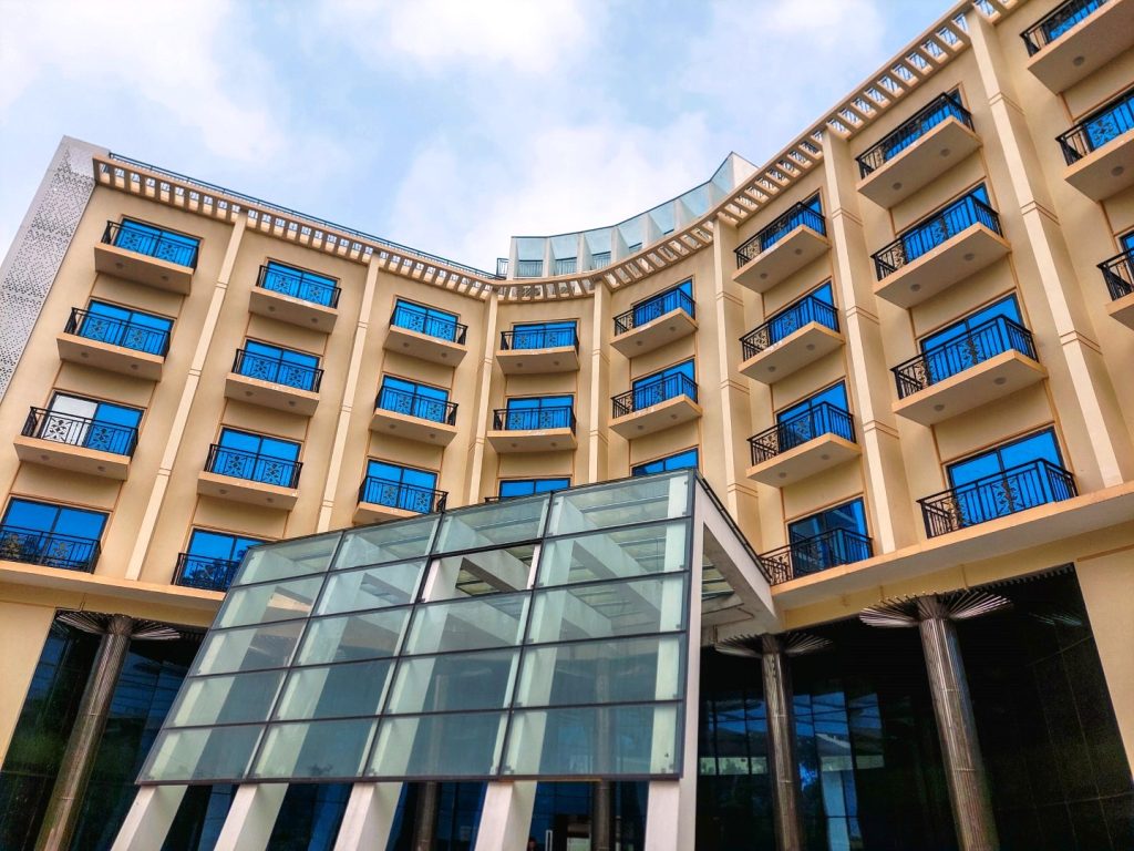 Paragon Hotel & Resort