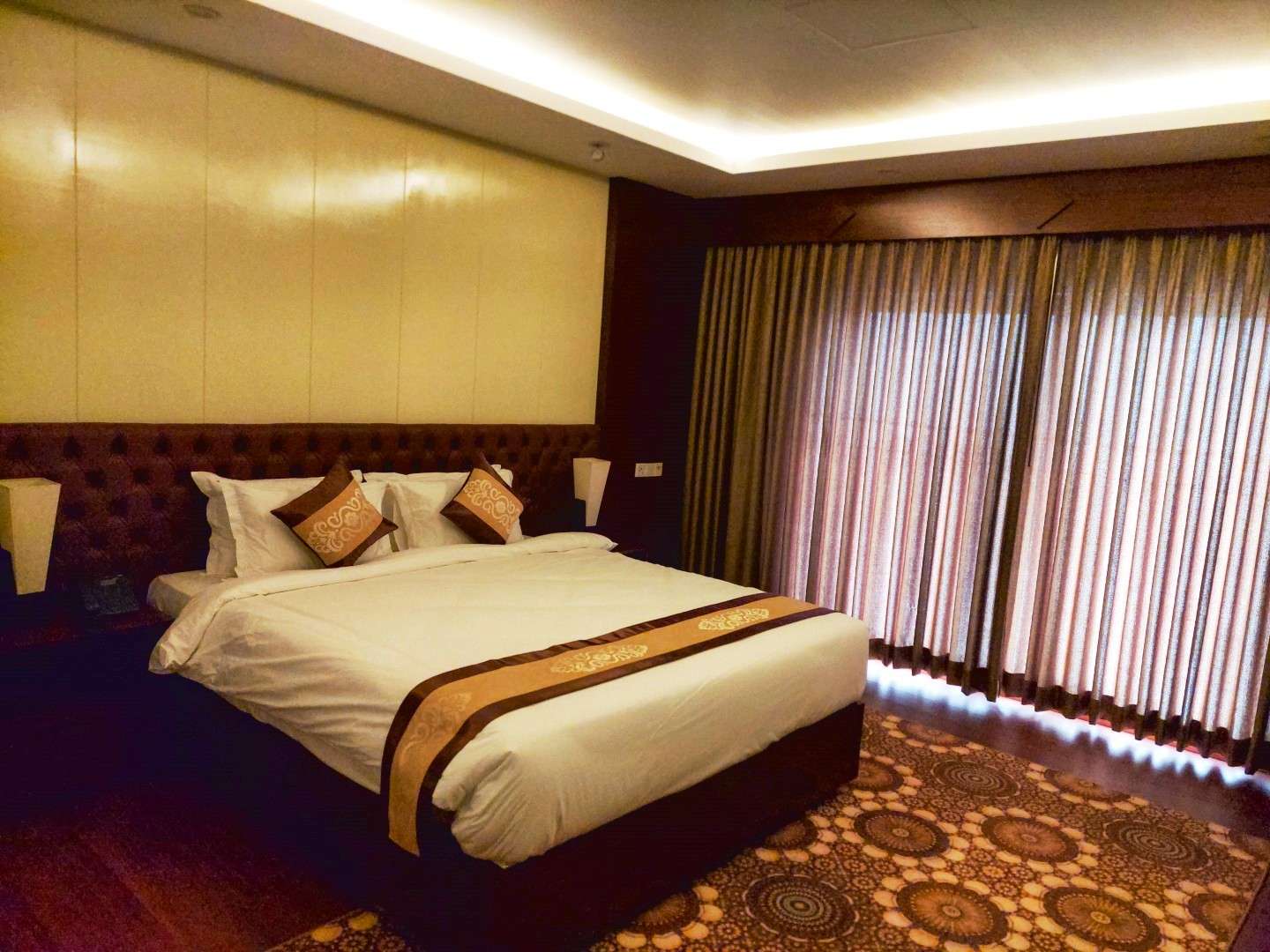 Photo Gallery – Paragon Hotel & Resort